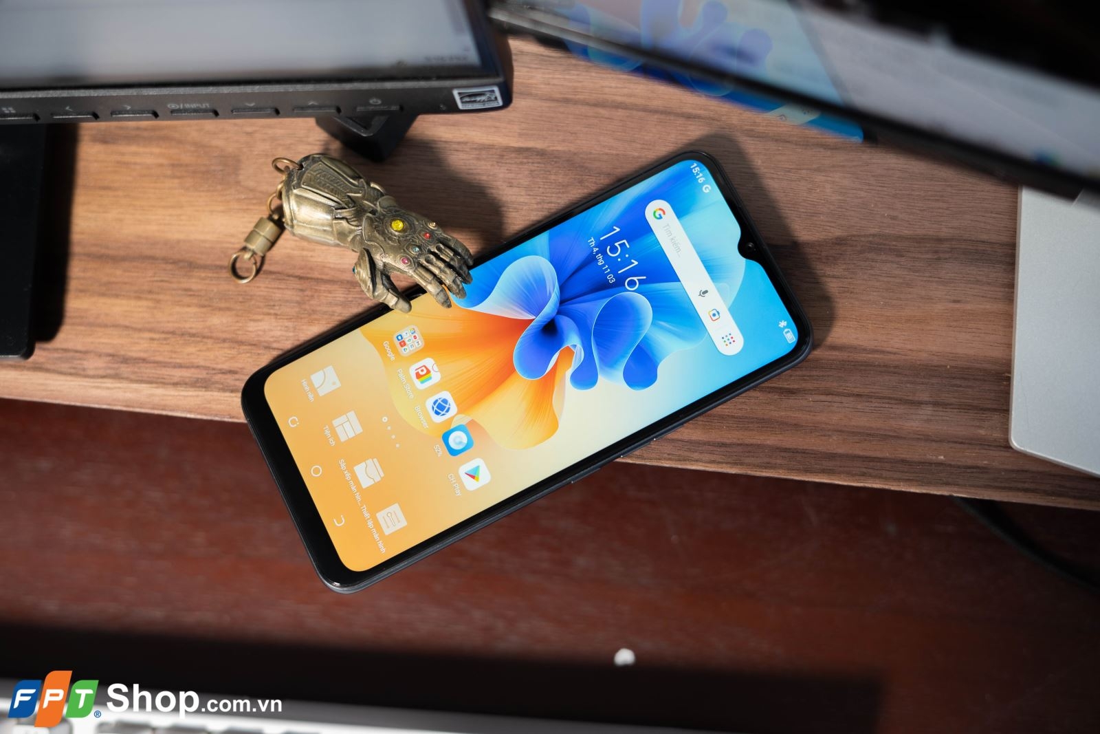 Trên tay Tecno Spark 7: Viên pin lớn 6.000mAh, giá 2.69 triệu