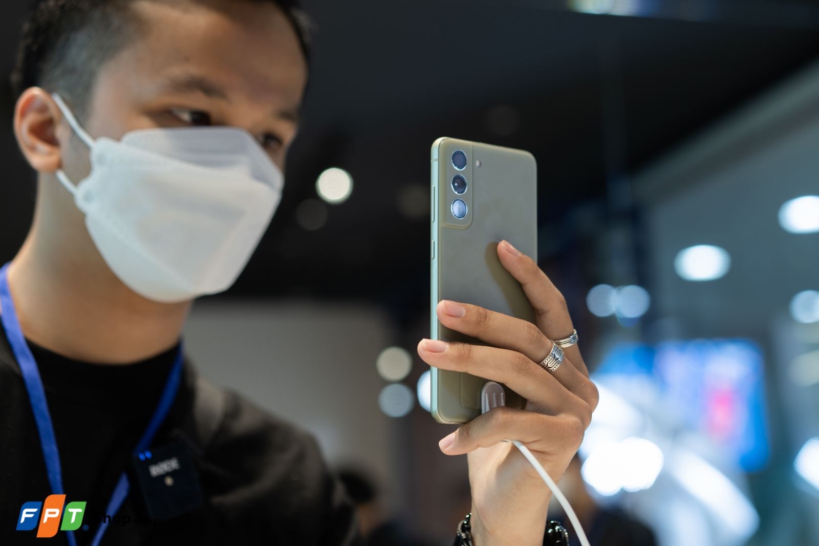 Trên tay và đánh giá nhanh Samsung Galaxy S21 FE 5G tại Việt Nam