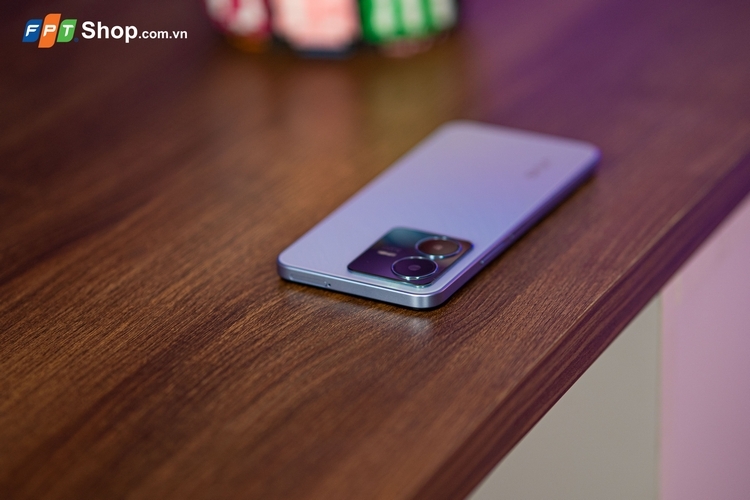 Trên tay vivo Y22s: Thiết kế đẹp, cấu hình cao, liệu có đáng?