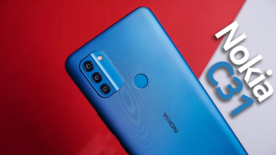 Trên tay Nokia C31: Màn hình lớn, pin trâu, ba camera sau