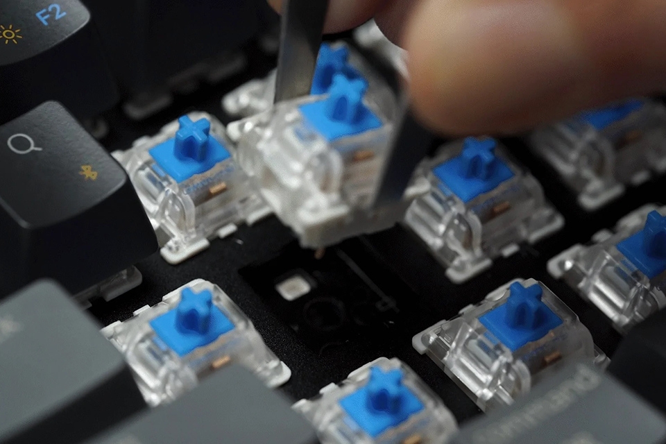 Hot swap là gì? Khác gì so với bàn phím thông thường