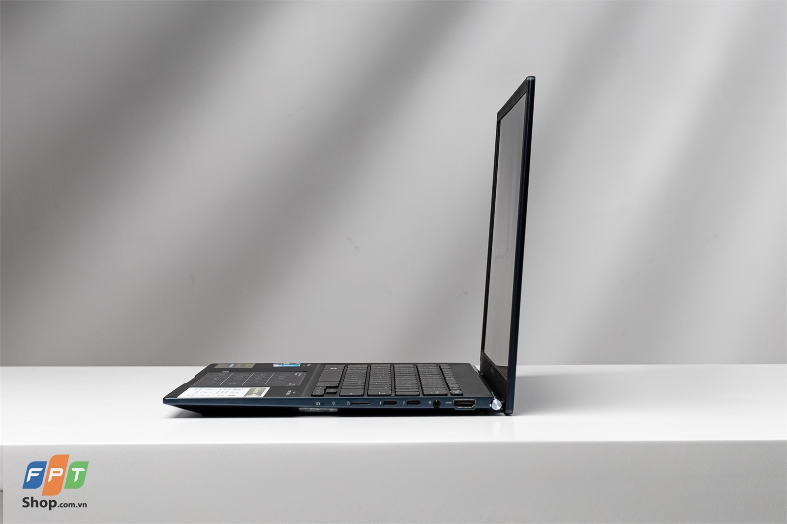 Đánh giá ASUS Zenbook 14 OLED 2022 (UX3402)