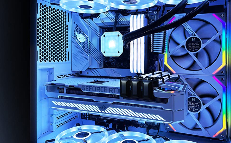 Backplate VGA là gì? Backplate có tác dụng gì cho VGA?