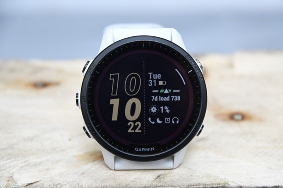 Đánh giá Garmin Forerunner 955: Thân hiện, hiệu quả và thể thao