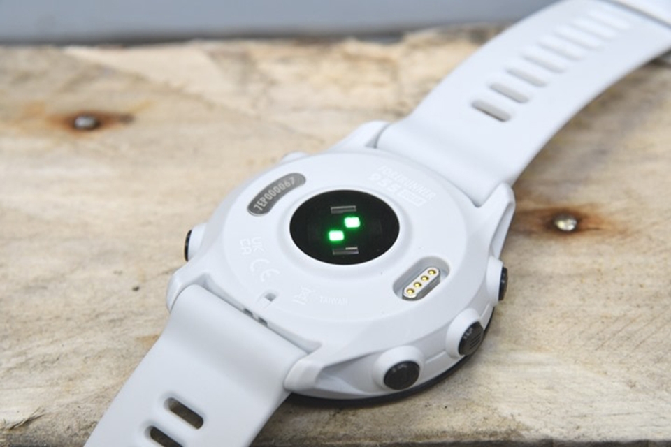 Đánh giá Garmin Forerunner 955: Thân hiện, hiệu quả và thể thao