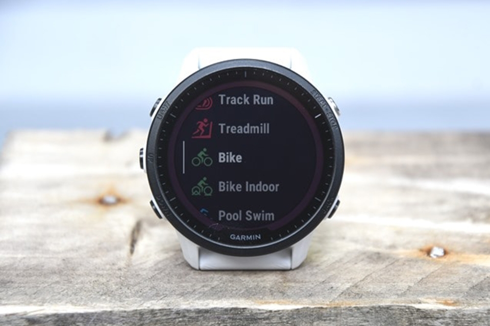 Đánh giá Garmin Forerunner 955: Thân hiện, hiệu quả và thể thao