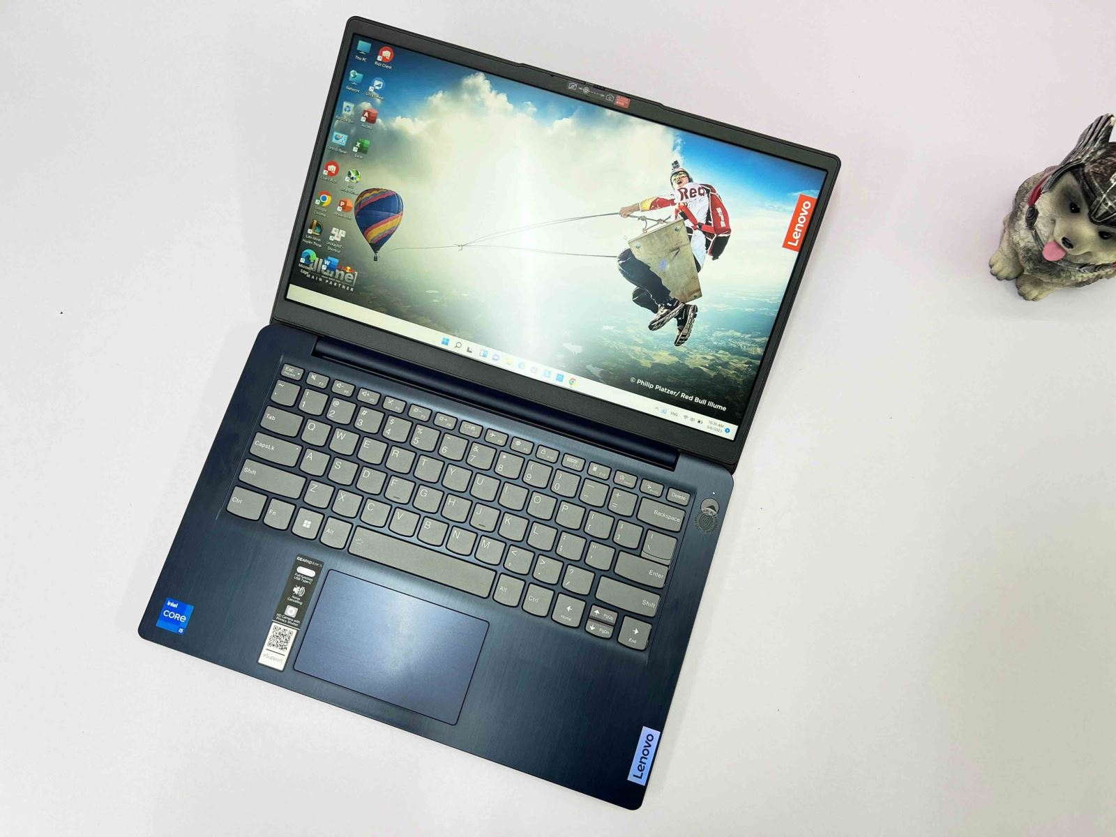 TOP 5 laptop mini cho sinh viên nhỏ gọn, cấu hình tốt nhất