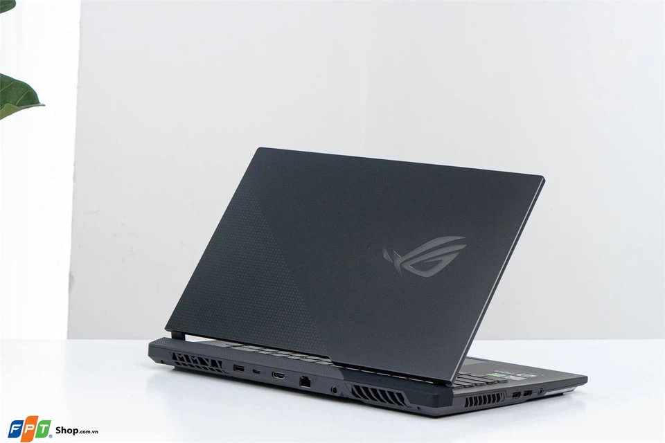 Đánh giá Asus ROG Strix Gaming G513IE-HN246W