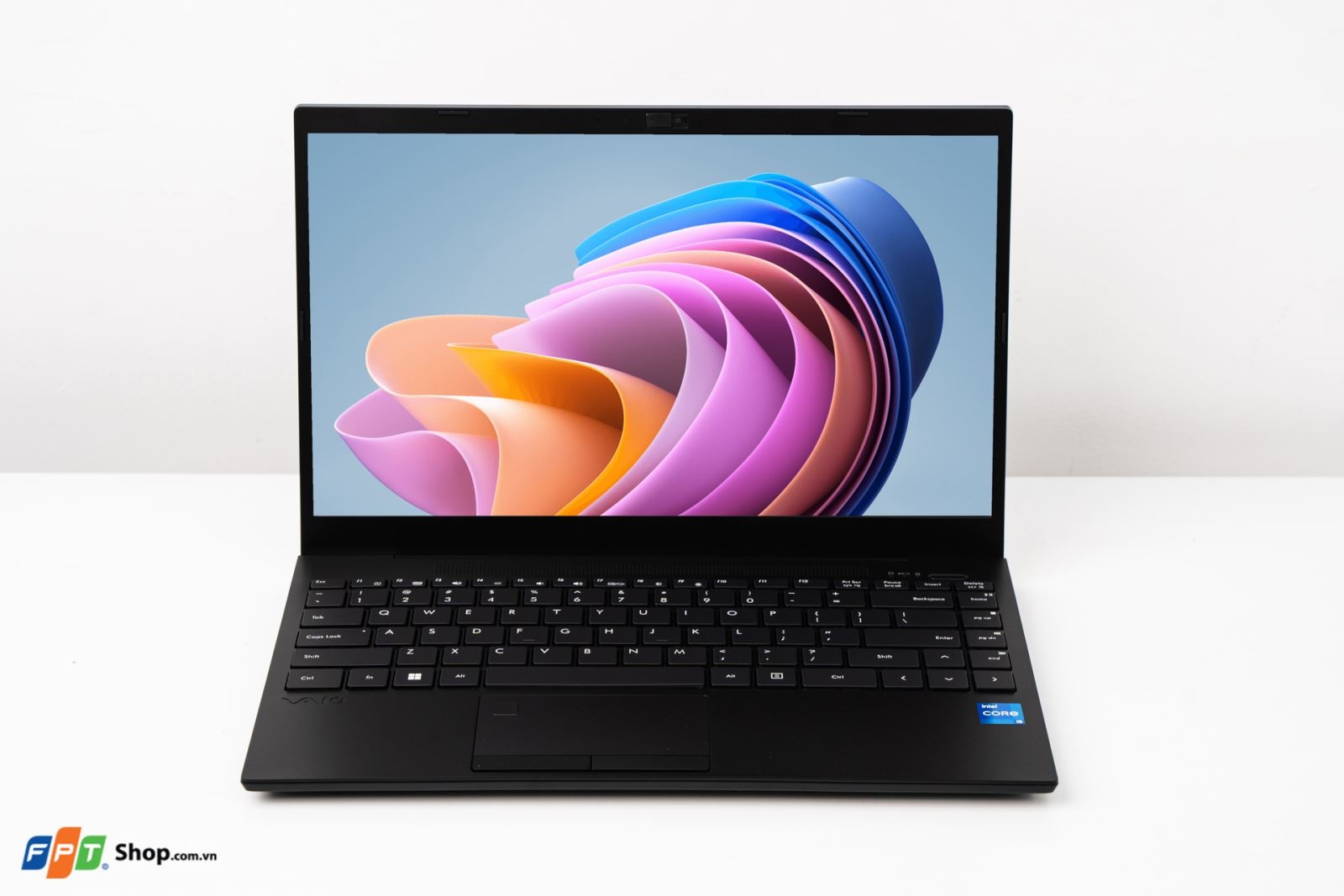 Đánh giá chi tiết VAIO FE14: Một VAIO hoàn toàn khác