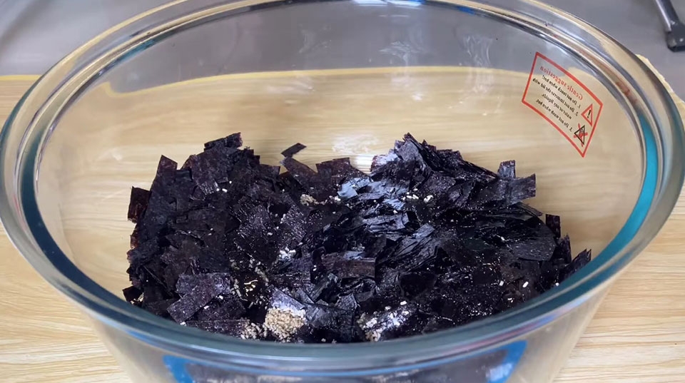 Cách làm rong biển sấy bằng nồi chiên không dầu giòn ngon