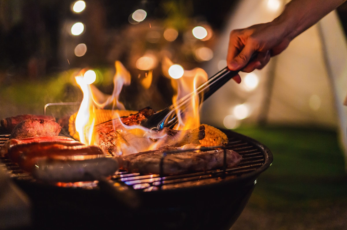 BBQ là gì, nguồn gốc từ đâu? Các cách tự làm BBQ tại nhà