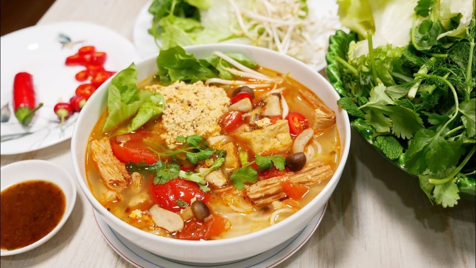 Gợi ý 3 cách chế biến bún riêu chay thơm ngon từ đậu hũ