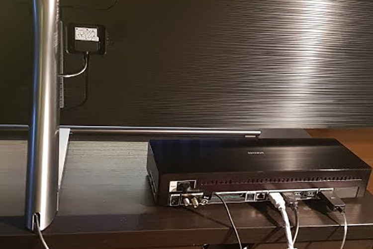 One connect là gì? Ưu điểm của One Connect Box trên tivi Samsung