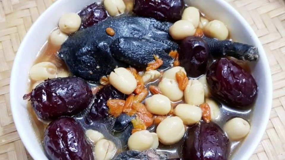 Gà ác nấu gì ngon? 11 món ăn bổ dưỡng chế biến từ gà ác