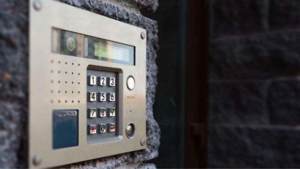 Tìm hiểu về hệ thống Intercom và các tính năng quan trọng