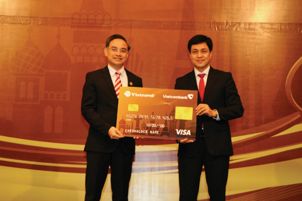 Thẻ Visa Vietcombank là gì? Thủ tục, điều kiện và cách đăng ký