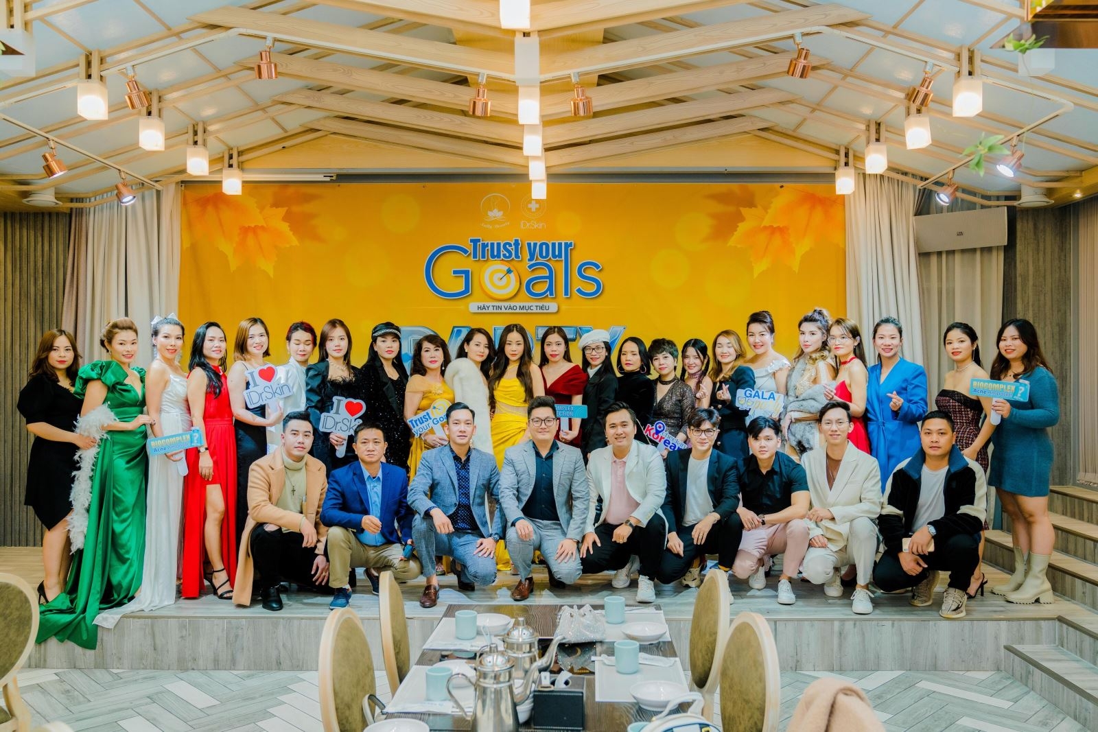 Gala Dinner là gì? Tại sao công ty nên tổ chức Gala Dinner?