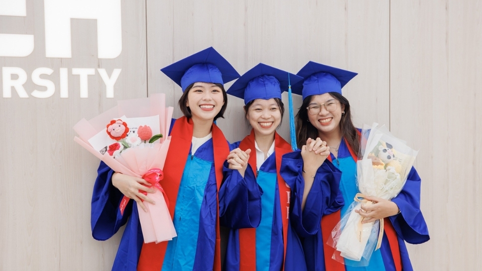 Học phí UEH năm học 2023-2024 chính xác nhất dành cho bạn