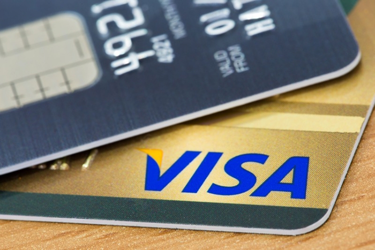 Thẻ VISA Debit là gì? Chức năng và điểm khác biệt với VISA Credit