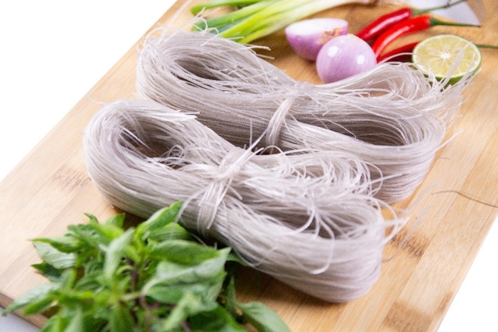 Củ dong là gì? Những công dụng tuyệt vời của củ dong bạn nên biết