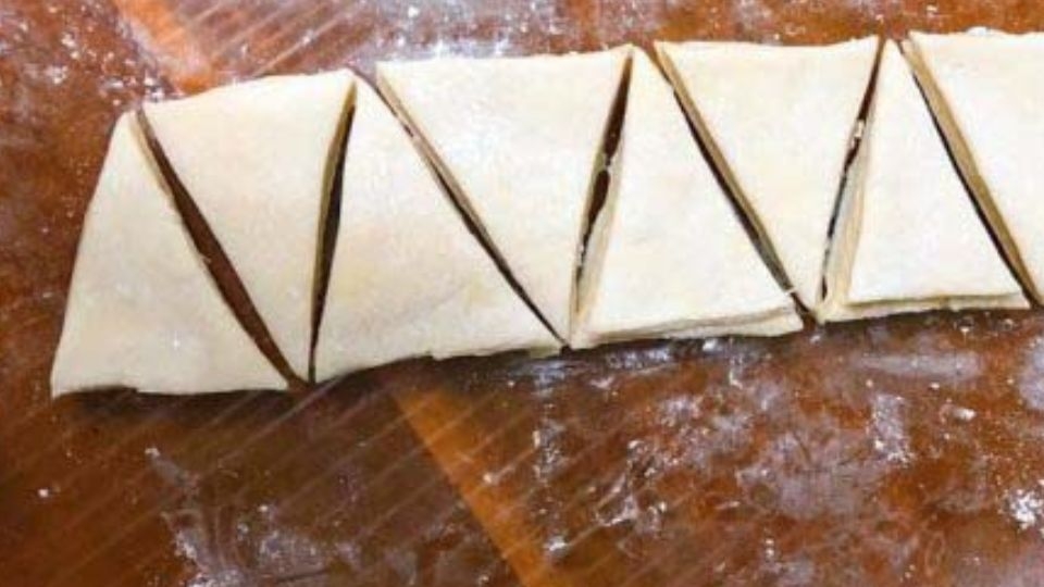 Cách làm bánh quẩy đùi gà thơm ngon xốp giòn cực hấp dẫn