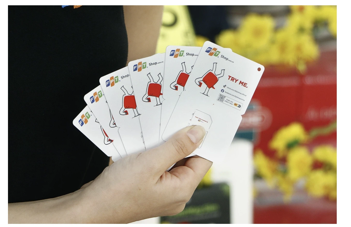 Hướng dẫn đăng ký và làm SIM di động FPT