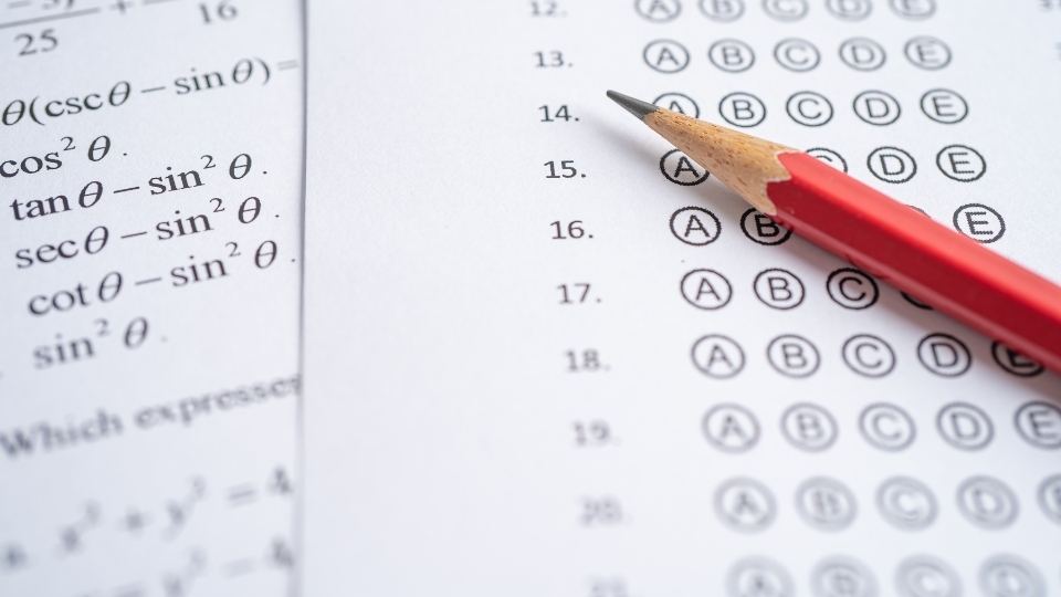 Khối D09 gồm những môn nào? Thông tin hữu ích về khối D09