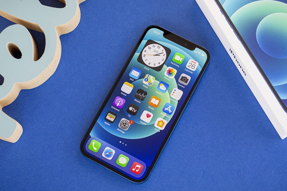iPhone 12 có eSIM không? Có nên mua iPhone 12 vào năm 2024?
