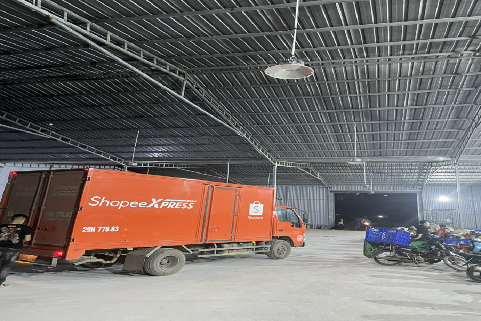 Kho Đà Nẵng SOC ở đâu? Có thể đến lấy hàng trực tiếp không?