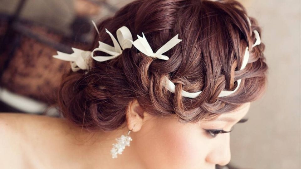 Những cách tết tóc đuôi sam đẹp với cách làm vô cùng đơn giản