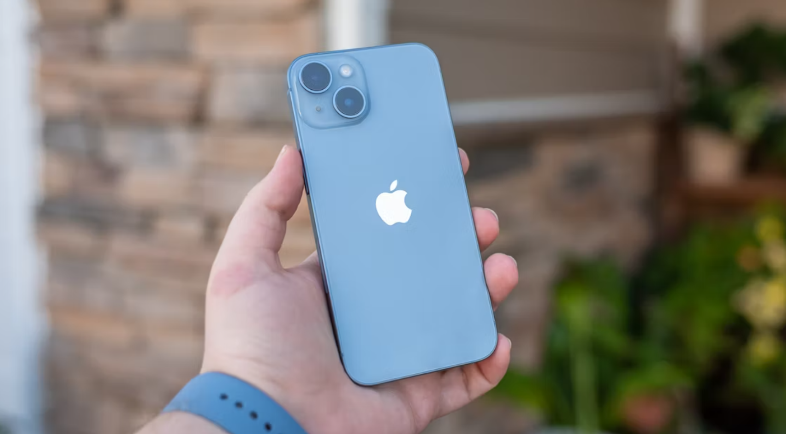 iPhone 2 mắt là gì? Top các loại iPhone 2 mắt đáng sở hữu nhất