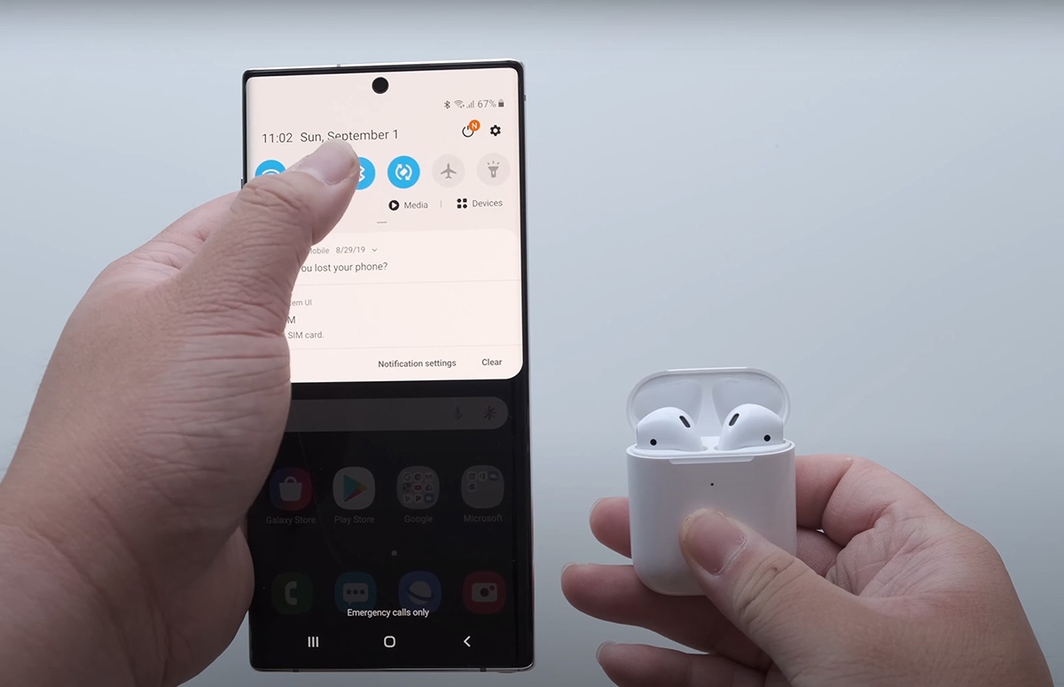 AirPods có dùng cho Samsung được không? Cách kết nối với Samsung
