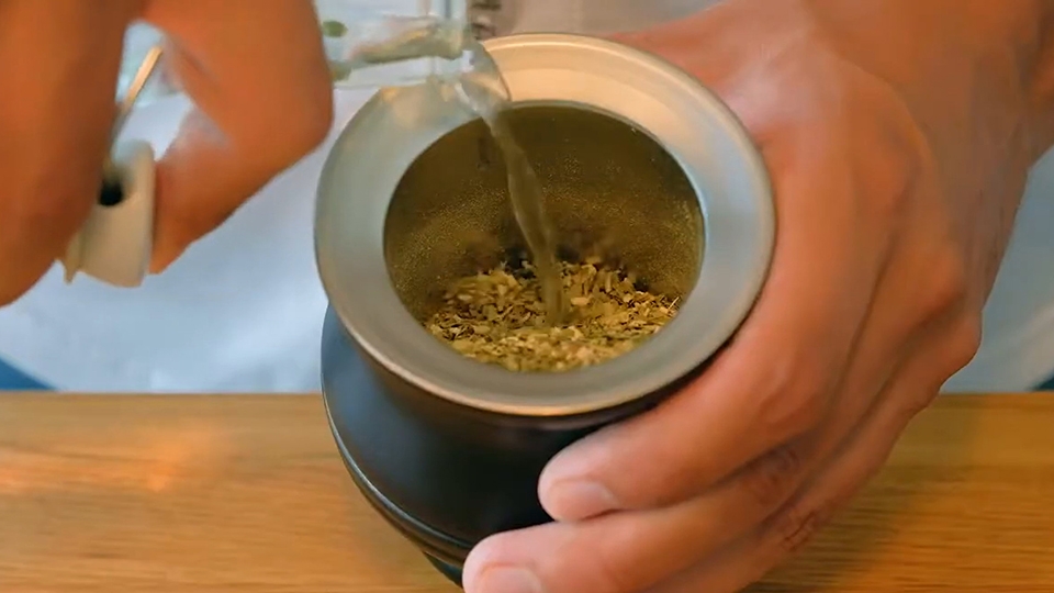 Trà mate có công dụng gì? Cách pha trà mate chuẩn không bị đắng