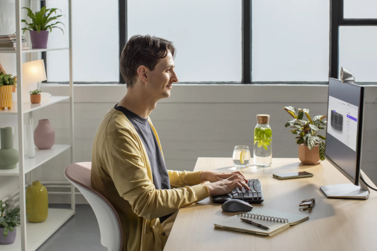 Logi Bolt là gì? Tìm hiểu về công nghệ không dây thế hệ mới này