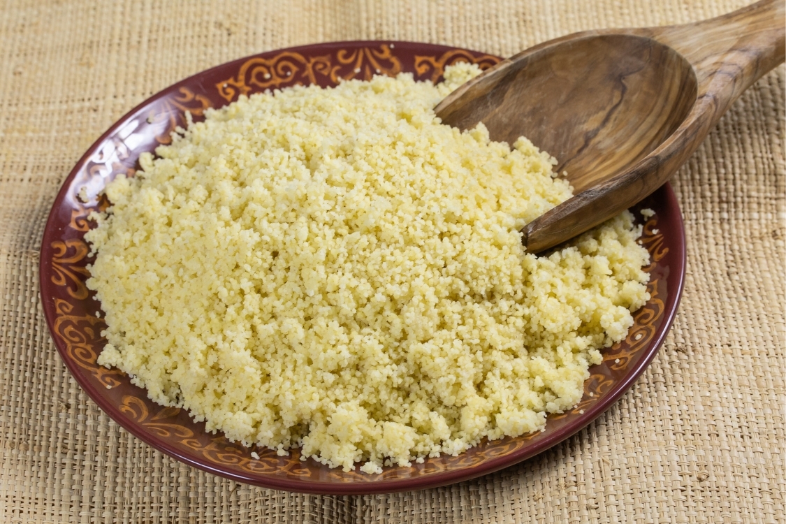 Semolina là gì? Từ hạt bột mì thô thành bữa ăn ngon chuẩn vị