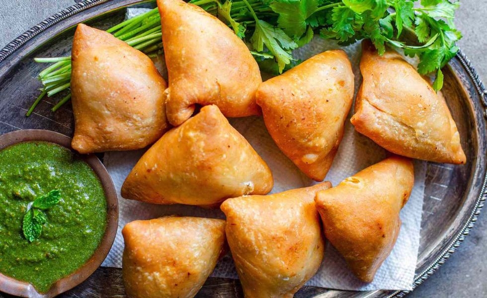 Samosa là gì? Bánh samosa có gì đặc biệt trong nền ẩm thực?