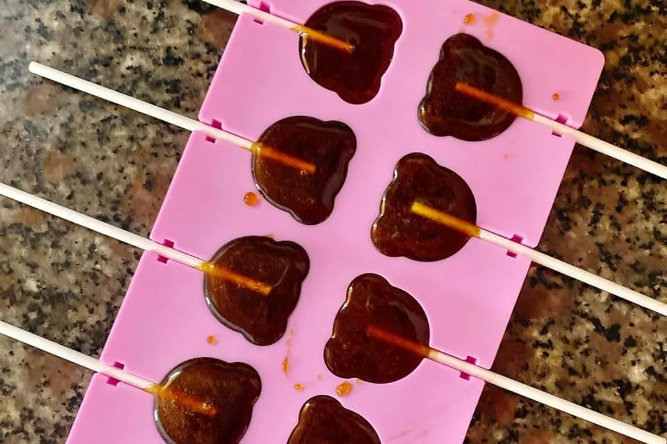 Bật mí 5 cách làm kẹo mút siêu dễ siêu ngon bé nào cũng mê tít