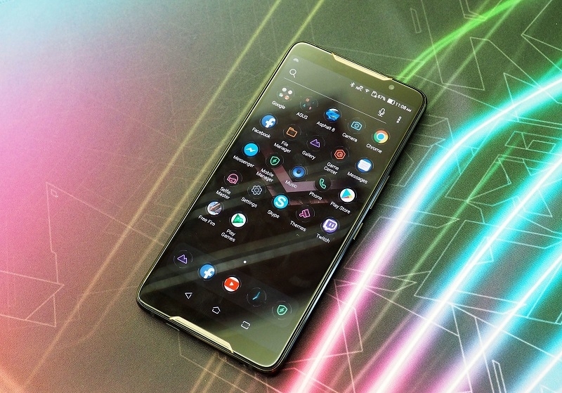 ASUS ROG Phone ra mắt: Chip Snapdragon 845, 512GB ROM, camera kép