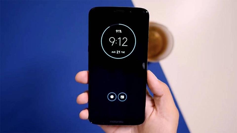 Moto Z4 lộ diện với chip Snapdragon 8150, Moto Mod 5G