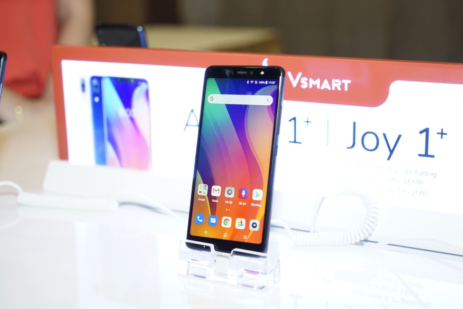 Trên tay Vsmart Joy 1 và Joy 1+: máy đẹp, hoàn thiện tốt, giá rẻ