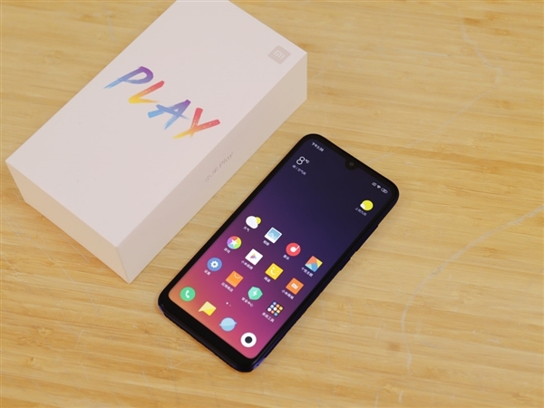 Trên tay Xiaomi Mi Play: thiết kế ấn tượng, mạnh mẽ