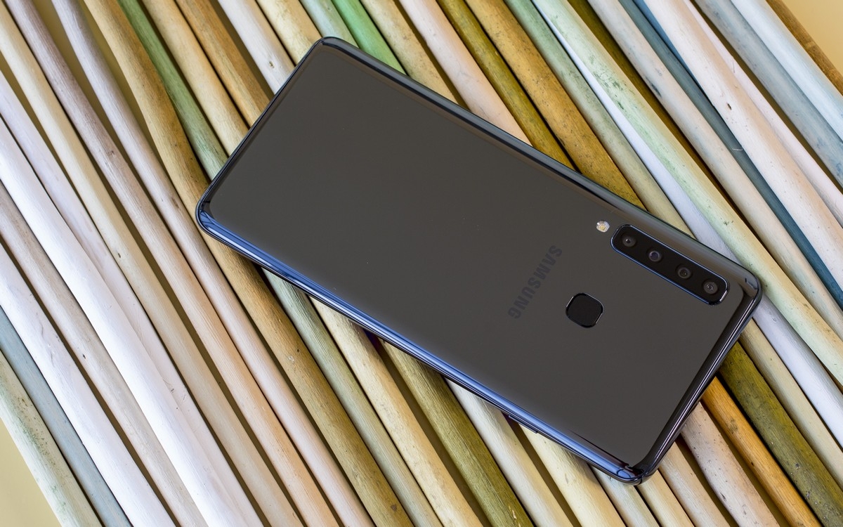 Trên tay và đánh giá thiết kế Samsung Galaxy A9