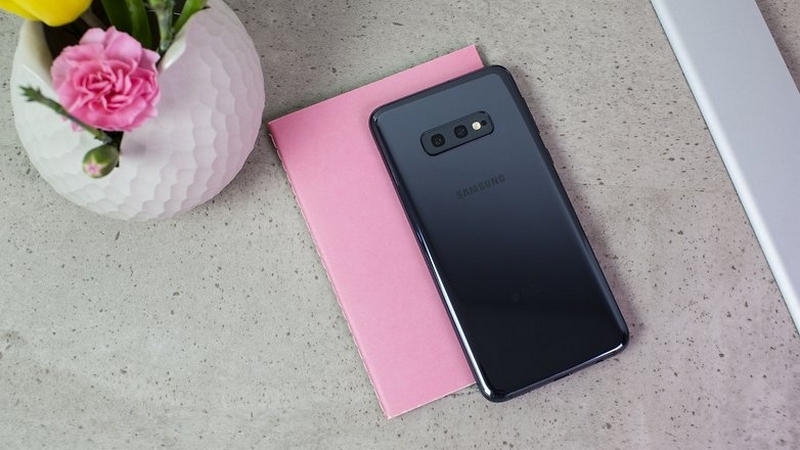 48 giờ trải nghiệm Galaxy S10e: Ấn tượng với vẻ ngoài nhỏ gọn