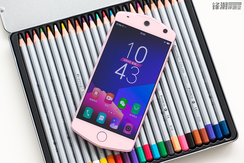 Meitu nhượng bộ phận kinh doanh smartphone cho Xiaomi