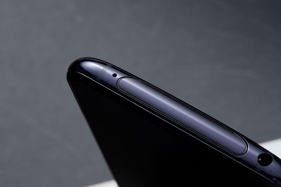 Trên tay Vivo X27 Pro: Camera "thò thụt", Snapdragon 710