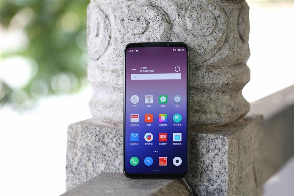 Trên tay Meizu 16Xs: Snapdragon 675, 3 camera AI, không notch