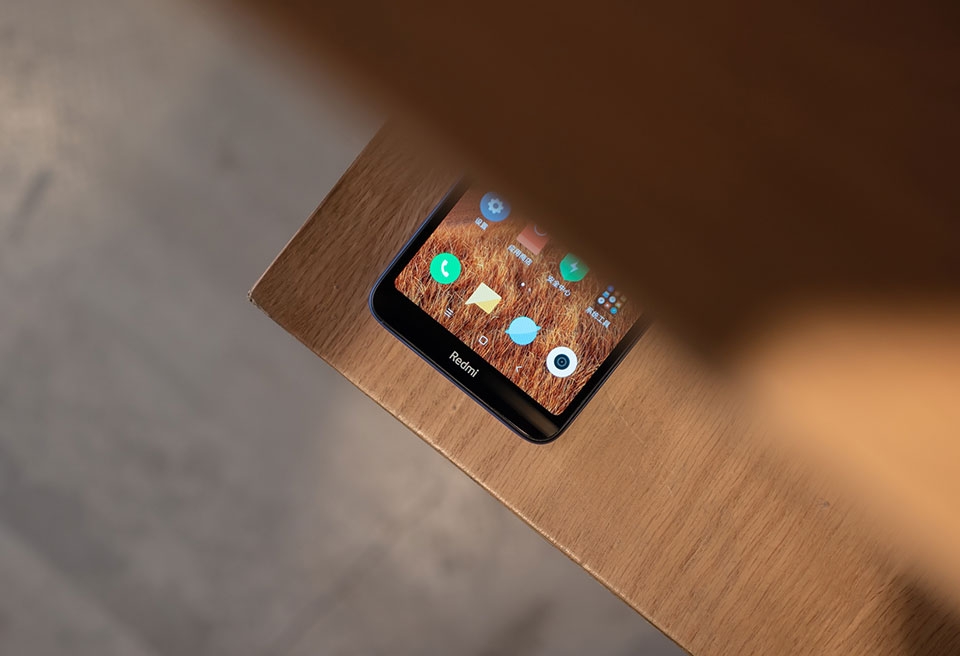 Trên tay Xiaomi Redmi 7A: Smartphone 1.8 triệu có gì hấp dẫn?