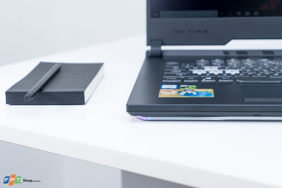 Asus ROG Strix G531 - Hướng đến đỉnh vinh quang