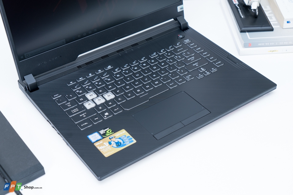 Asus ROG Strix G531 - Hướng đến đỉnh vinh quang