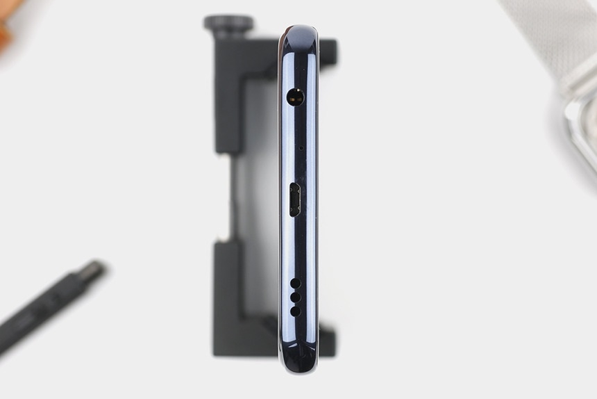 Trên tay LG X6 2019: 3 camera sau, chip Helio P22, giá 7 triệu